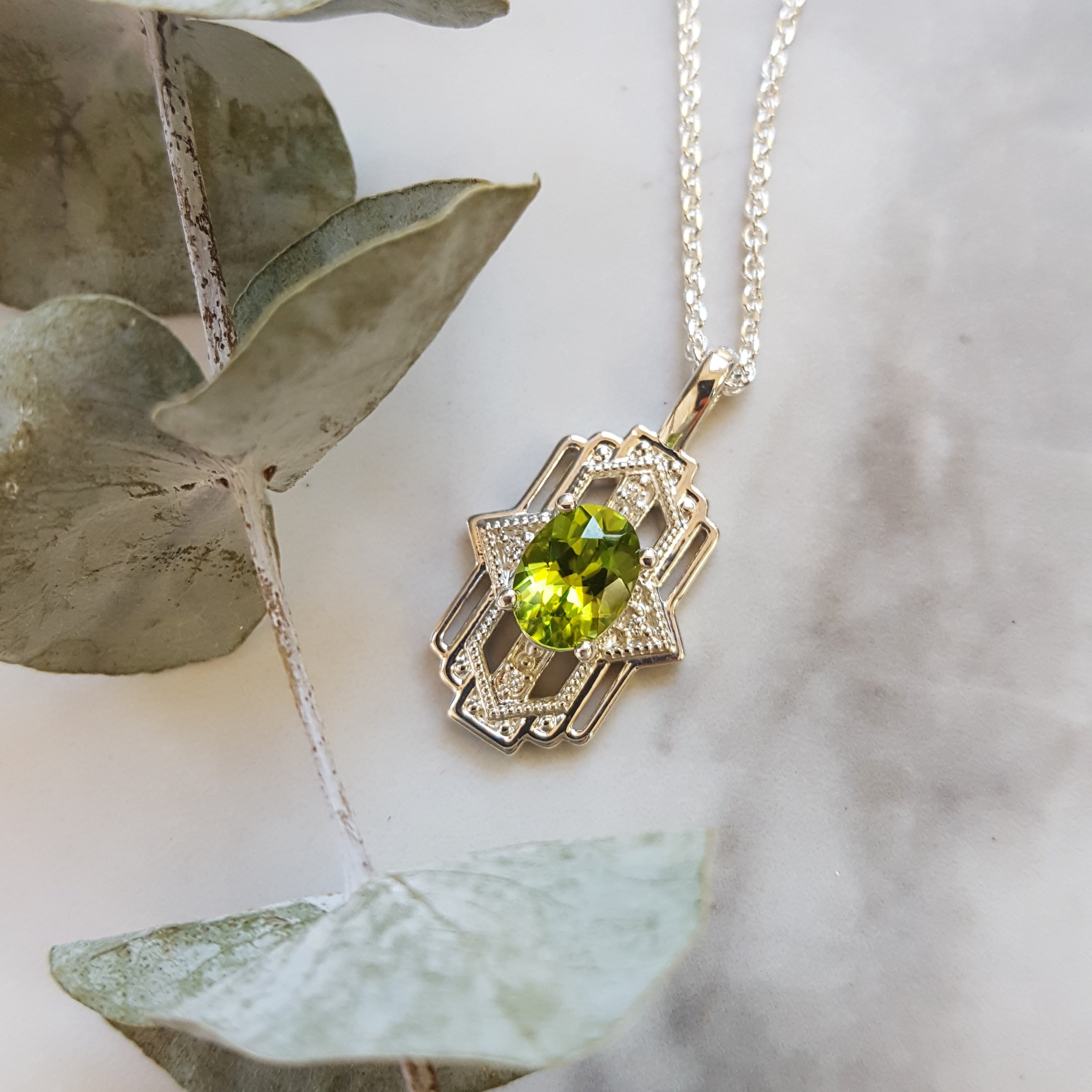 Vintage Art Inspired Arizona Peridot Pendant – Sami Fine Jewelry