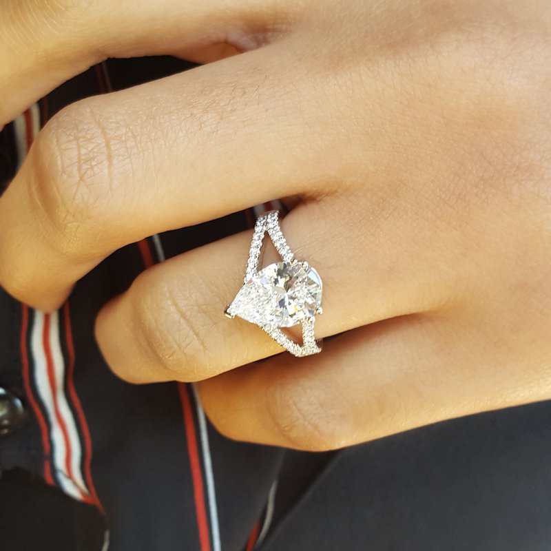 Sami Fine Jewelry Diamond Modern Royal Engagement Ring
